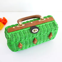 SOLD - Vintage Kelly Green Woven Plastic Purse from Hong Kong – Wise ...