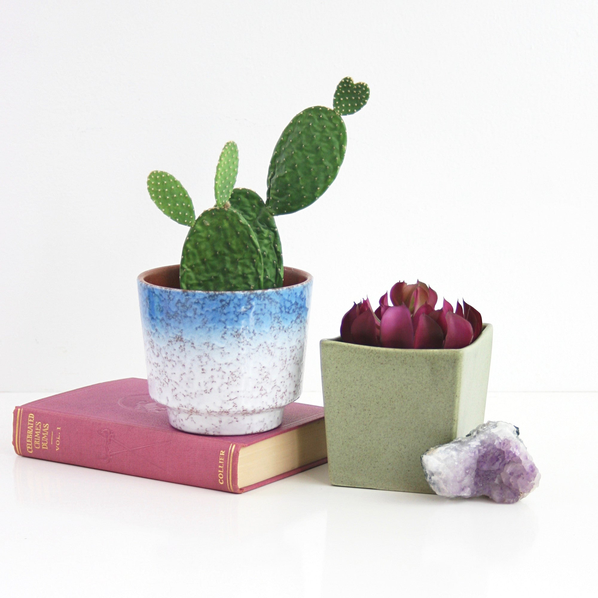SOLD - Mid Century Modern Sage Green Haeger Planter – Wise Apple Vintage