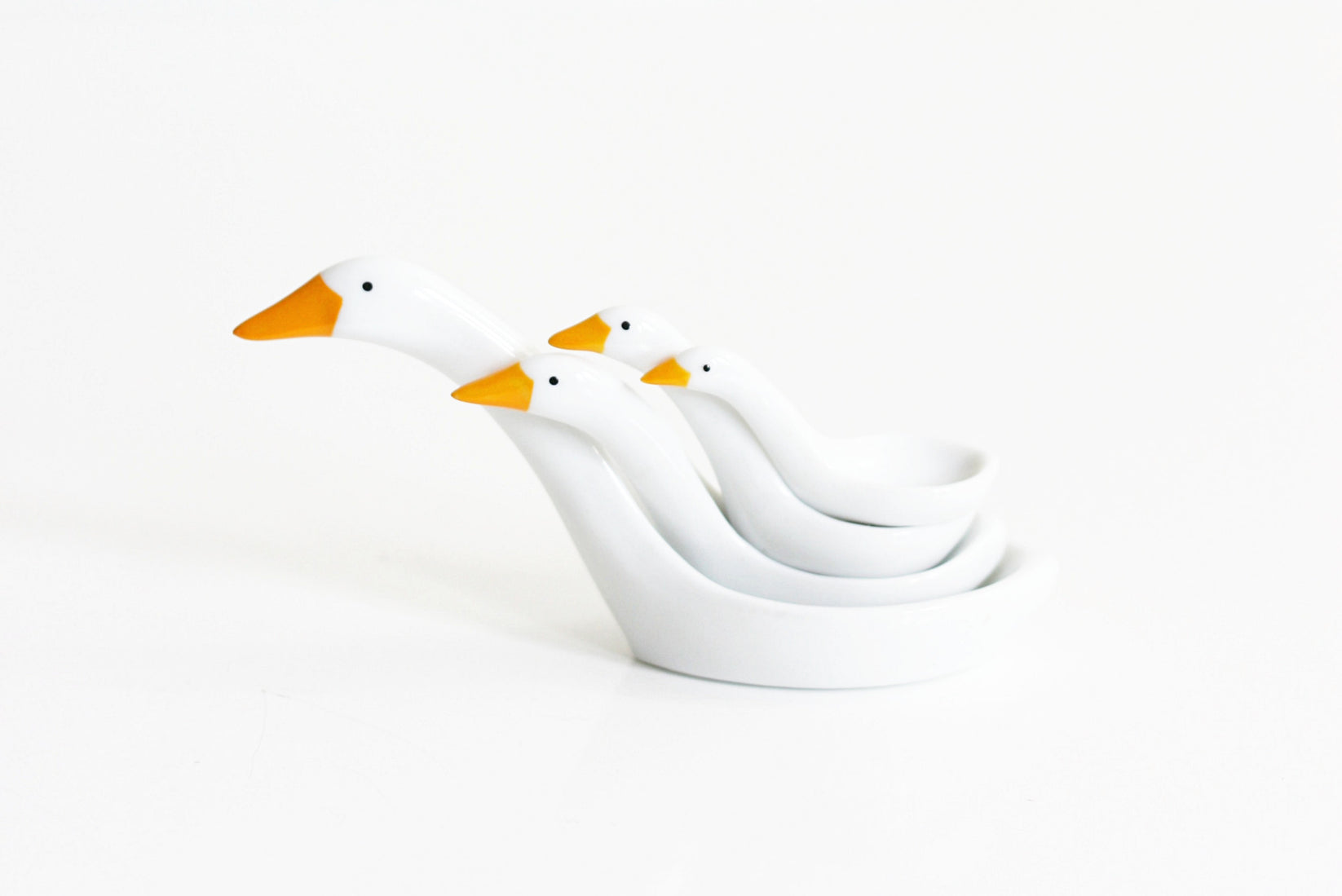 SOLD - Vintage Porcelain Geese Measuring Spoons Set by Avon – Wise ...