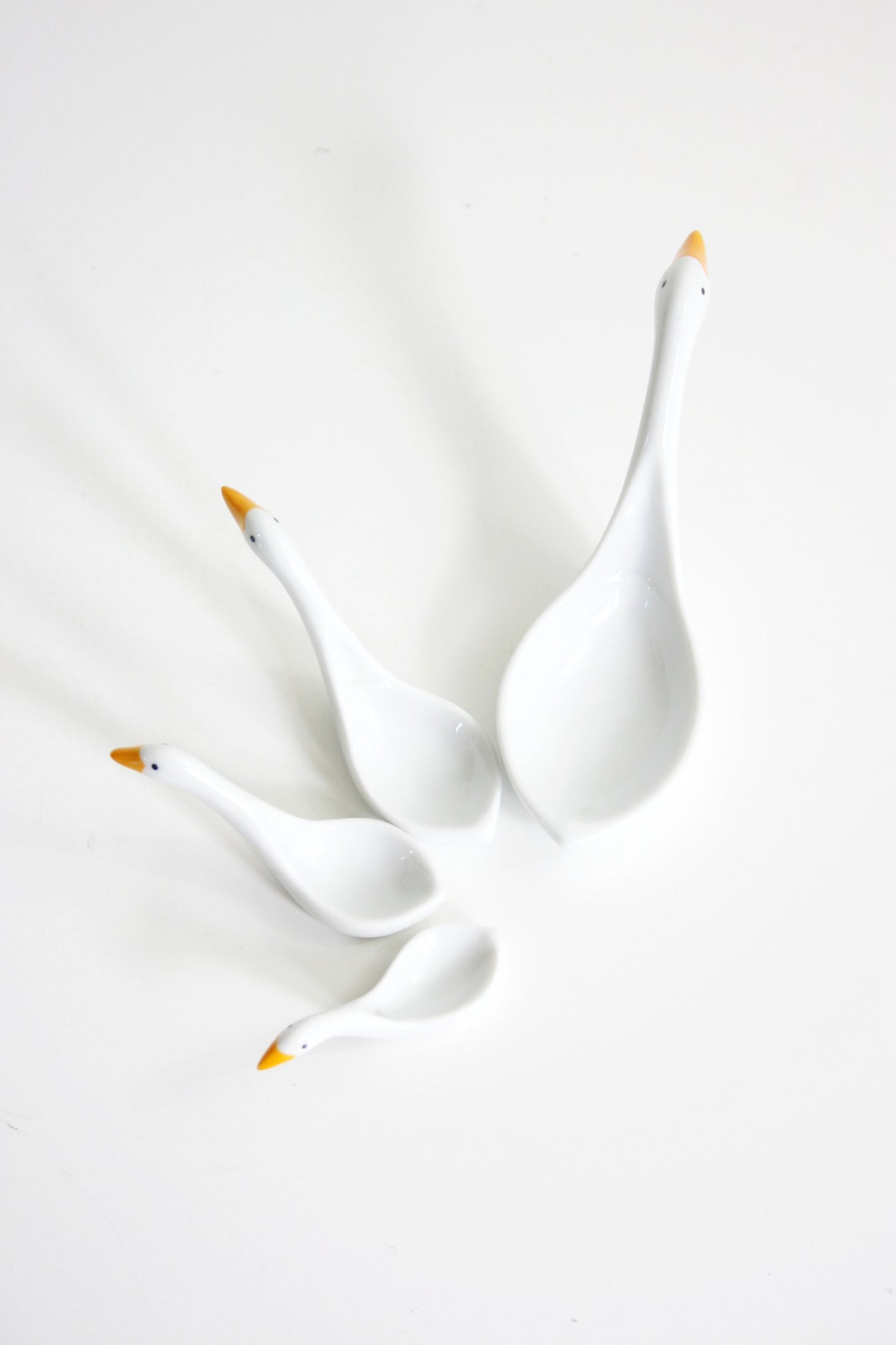 SOLD - Vintage Porcelain Geese Measuring Spoons Set by Avon – Wise ...
