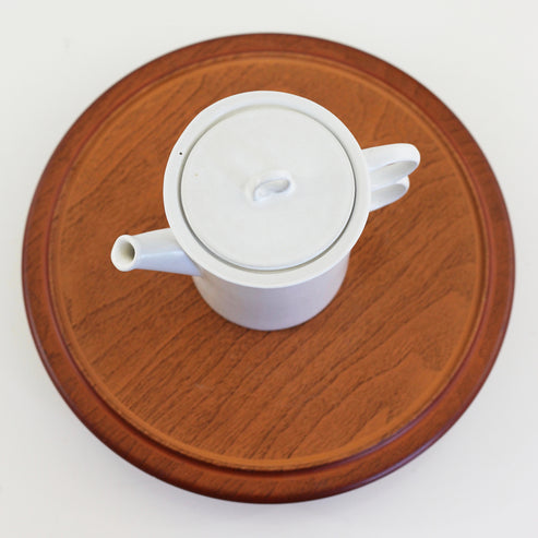SOLD - Bennington Potters White Trigger Handle Teapot – Wise Apple Vintage