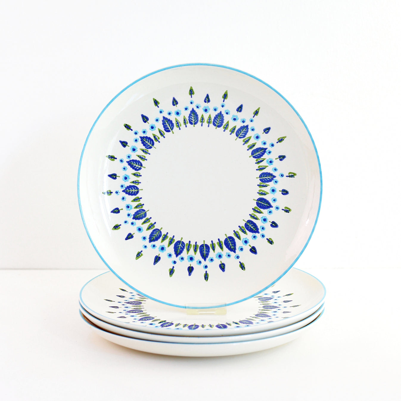 SOLD - Vintage Swiss Alpine Dinner Plates – Wise Apple Vintage
