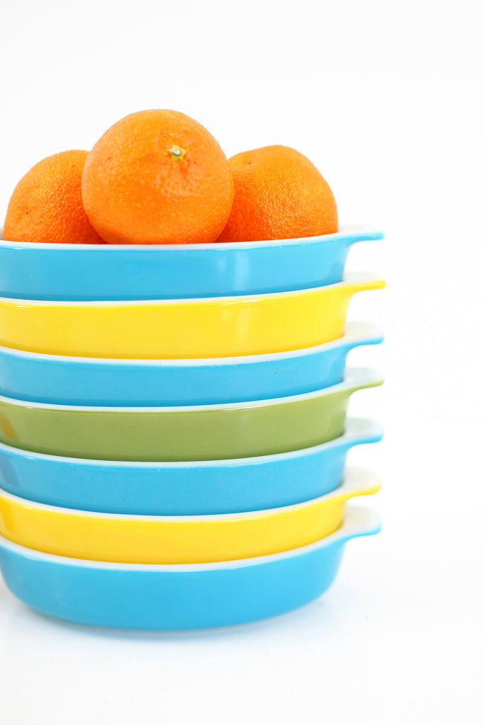 SOLD - Vintage Pyrex Pixie 10oz Casserole Dish – Wise Apple Vintage