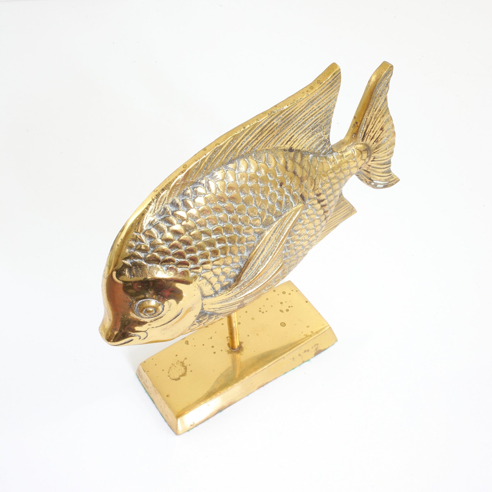 SOLD - Vintage Brass Tropical Fish on Stand – Wise Apple Vintage